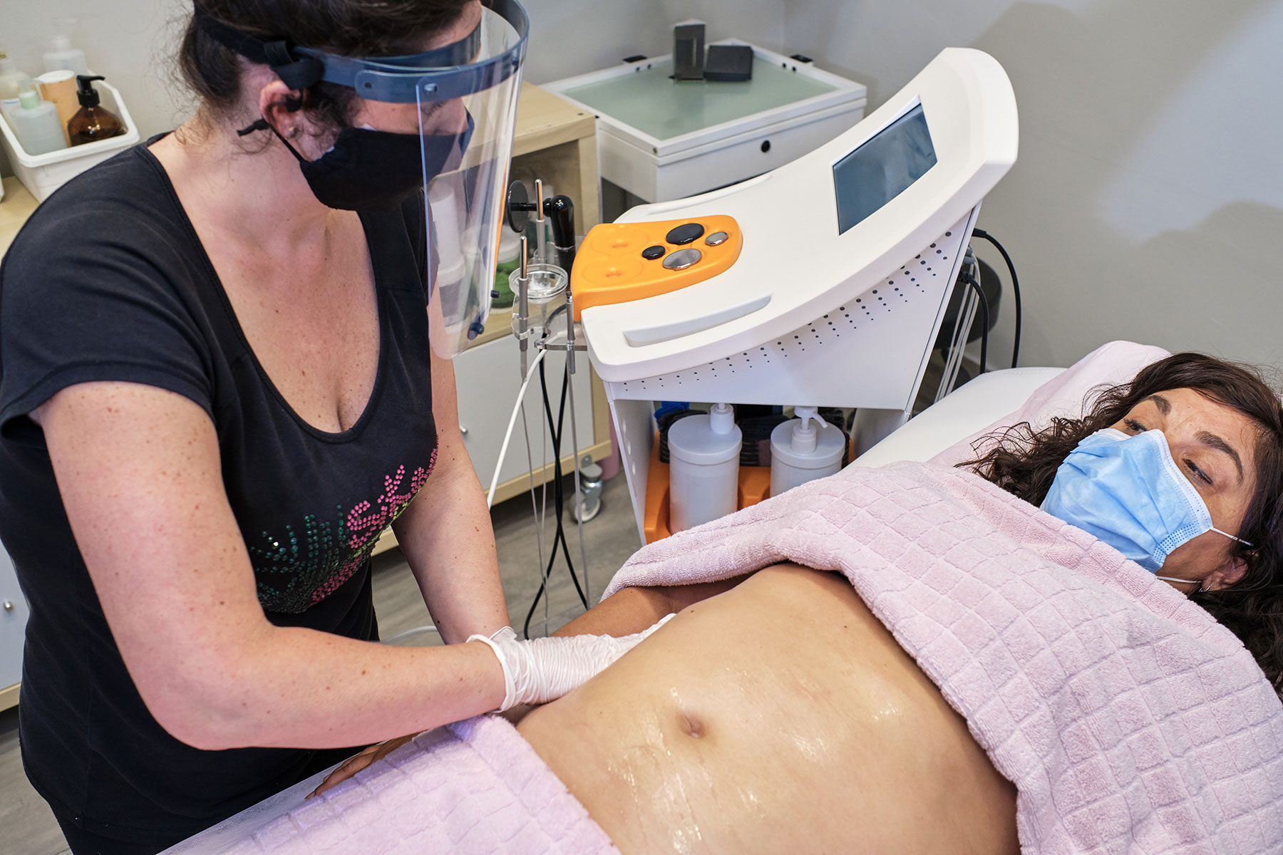 Body Contouring - Impressive Aesthetics and Wellness